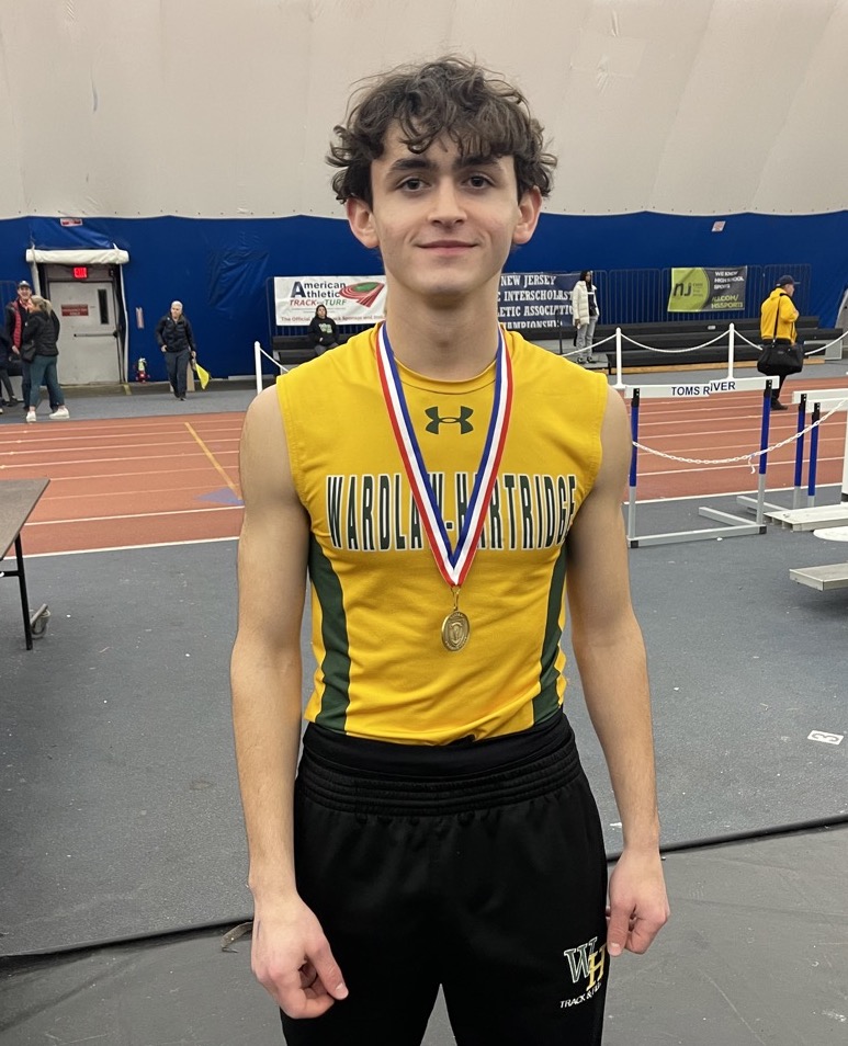 Adam Eisdorfer ’25 Poised for National Track Meet | News Posts