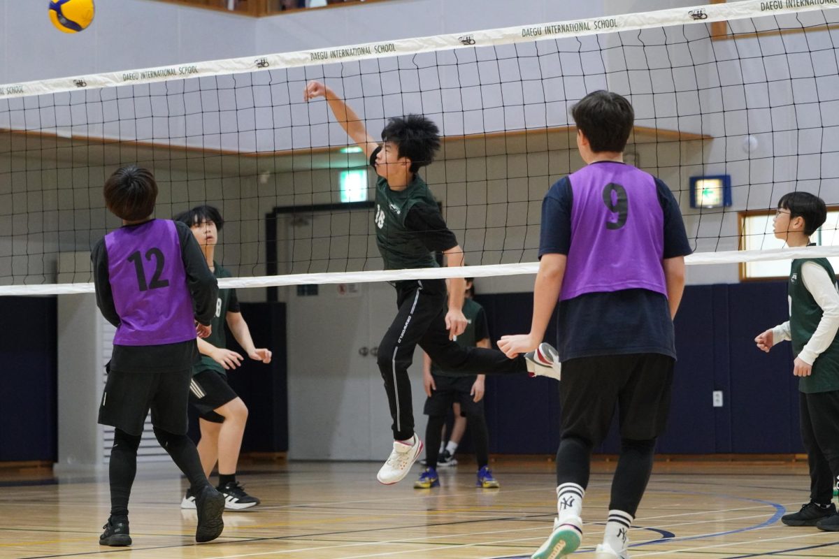 Middle school boys’ volleyball thumps SKAC for back-to-back titles ...