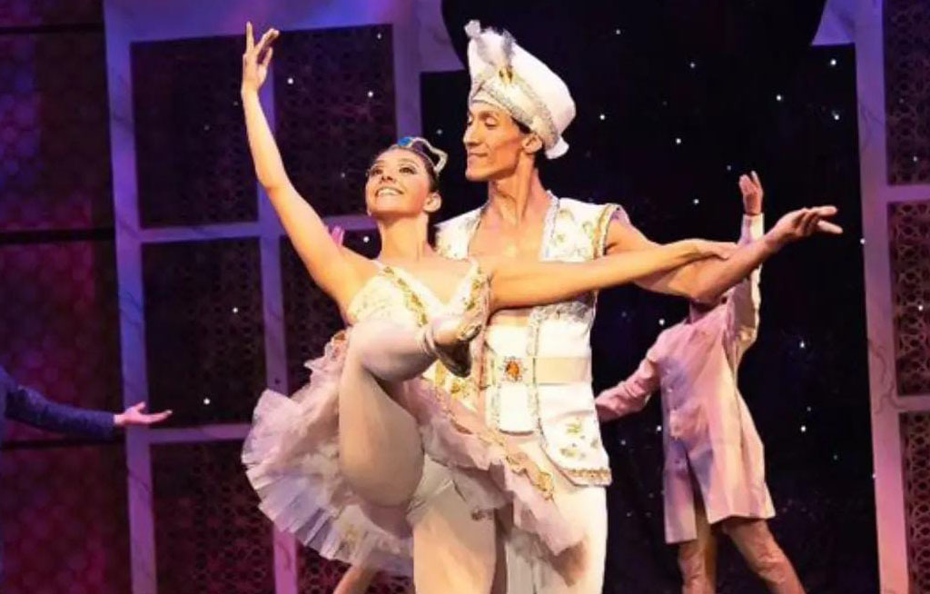 María Emma Laverde exalumna del 2008, talentosa bailarina de ballet que ...