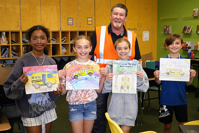'Love the Bus' Contest Honors Rockwood Student Artists | Article