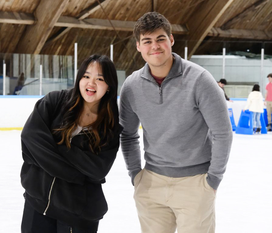 Keio Academy Students Visit Harvey | Featured News