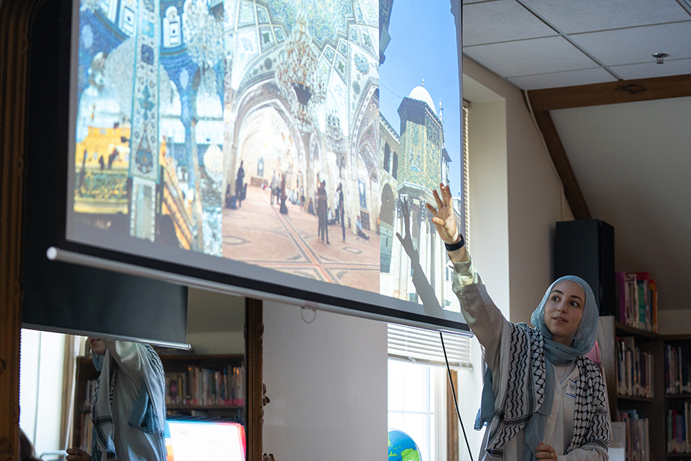 Study of India and Pakistan Comes to Life in 5th Grade | USM News