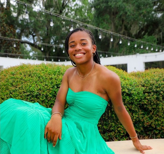 Hubbard Receives GIAA Academic-Athletics Award | Story Details