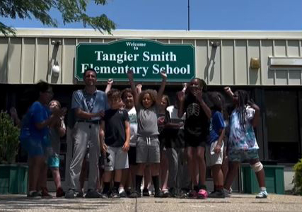 Heartwarming Video: Tangier Smith Elementary Students Jump to William Paca Middle School | News Post