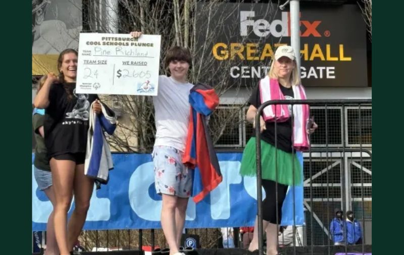 Best Buddies, Bocce and AFJROTC Fundraising for Polar Plunge | News Details