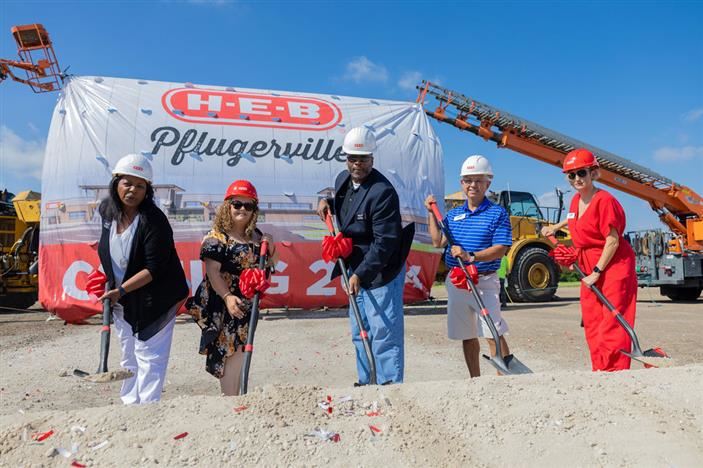 PfISD Board Members Join H-E-B in Groundbreaking | News Details