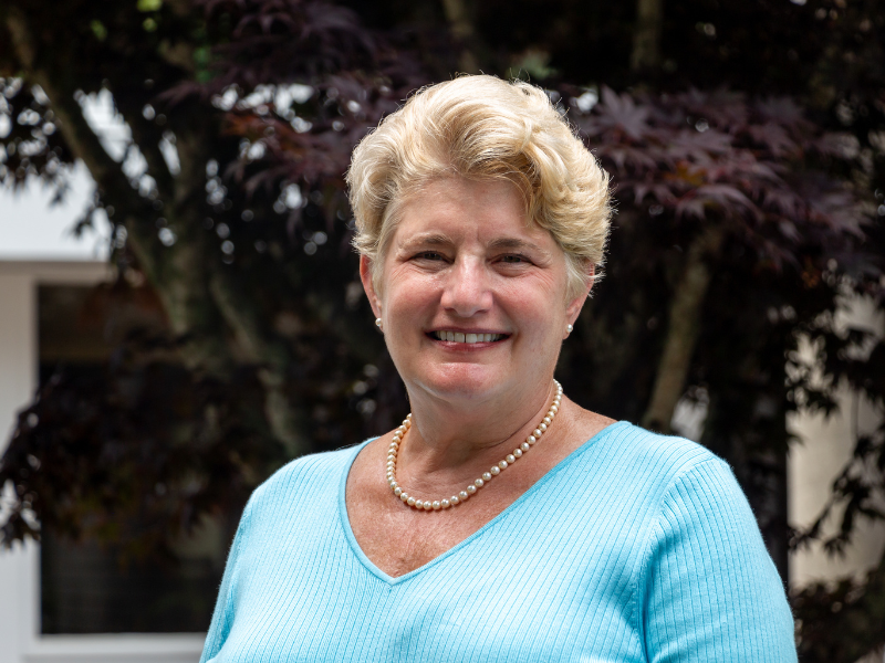 Welcome Lisa Shook Lipsett, Director of Leadership & Legacy Giving ...