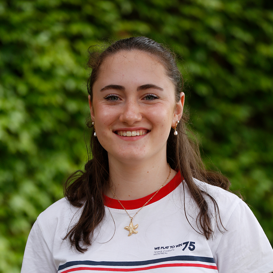 Olivia F | Posts Page