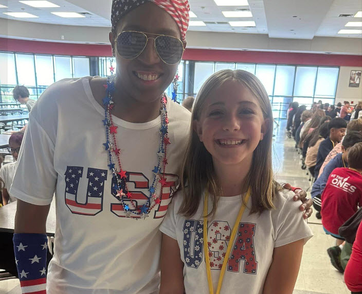 6th Graders Celebrate Constitution Day | Campus Life Details