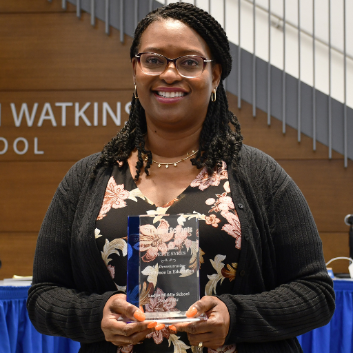 Yvette Sykes Receives Excellence in Education Award | Post Details