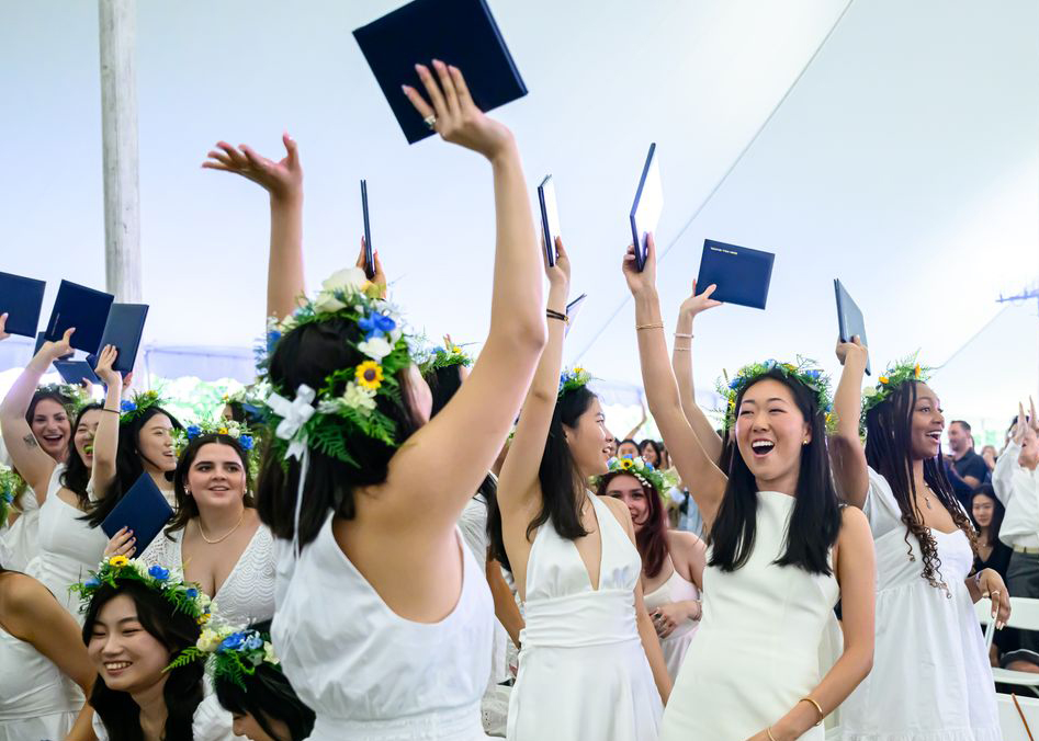 Dana Fund Has Banner Year | Article