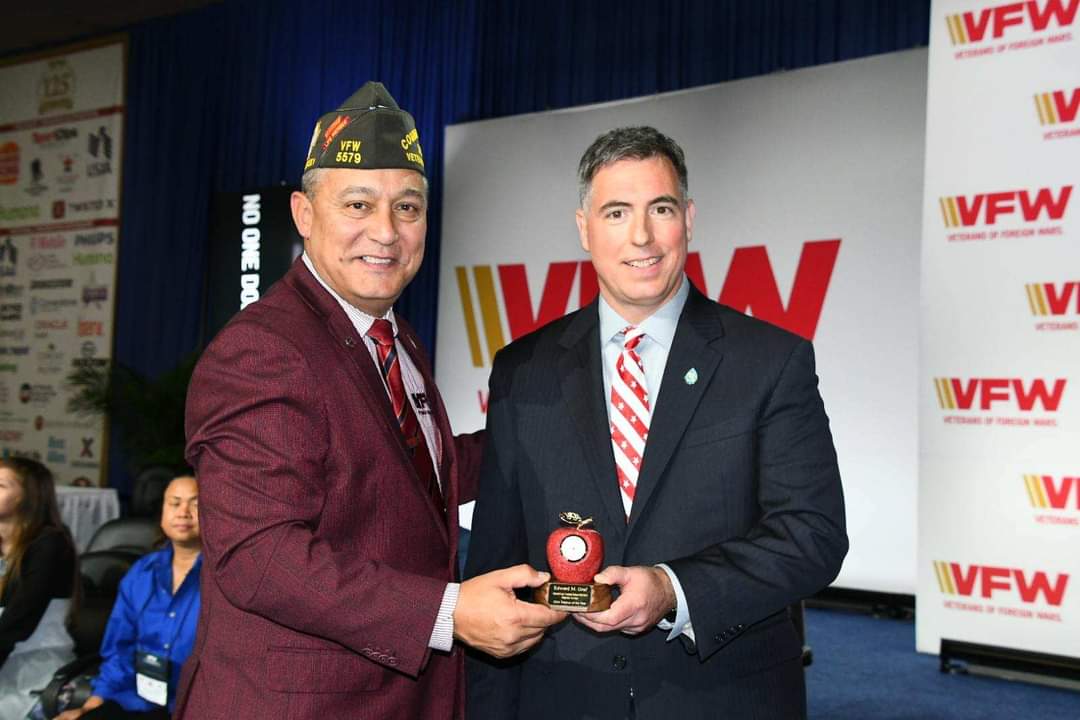 SCVTHS Teacher Ed Graf Named VFW National Teacher of the Year | Posts ...