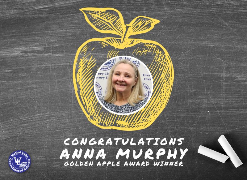 Anna Murphy receives Gold Apple Award | Post Page
