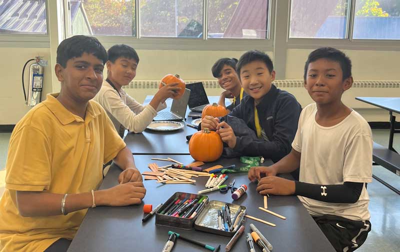 HMS Pumpkin Decorating Contest | Post Details