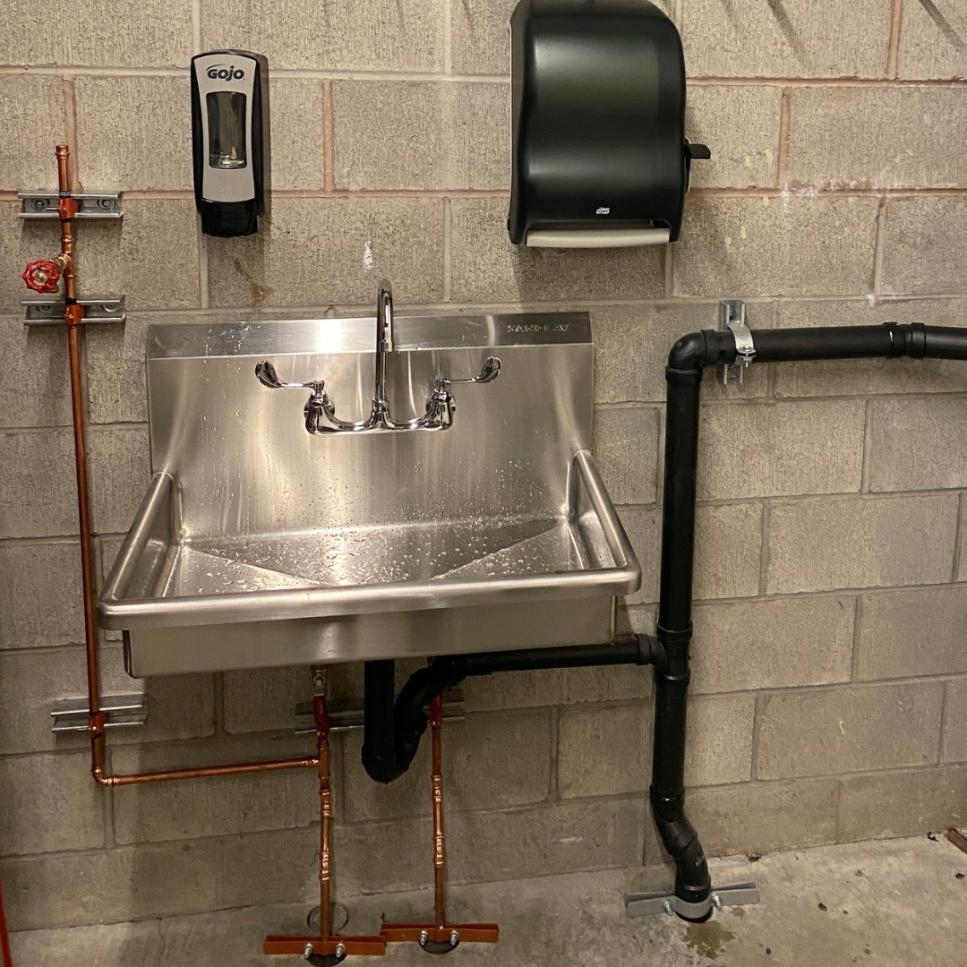 New Sink Installation Enhances Weight Room Experience at ERHS | School ...