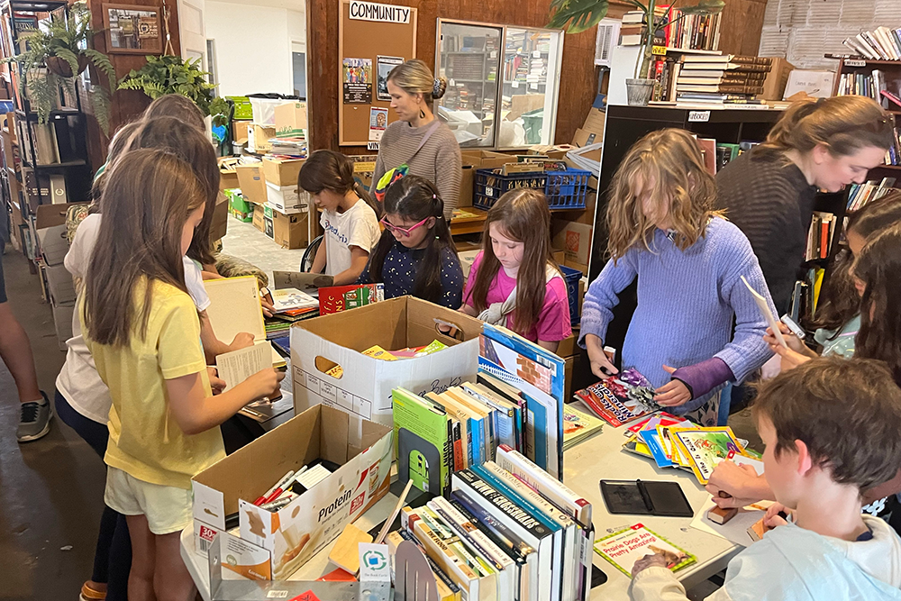 Books, Community Service, and Popsicles! | News
