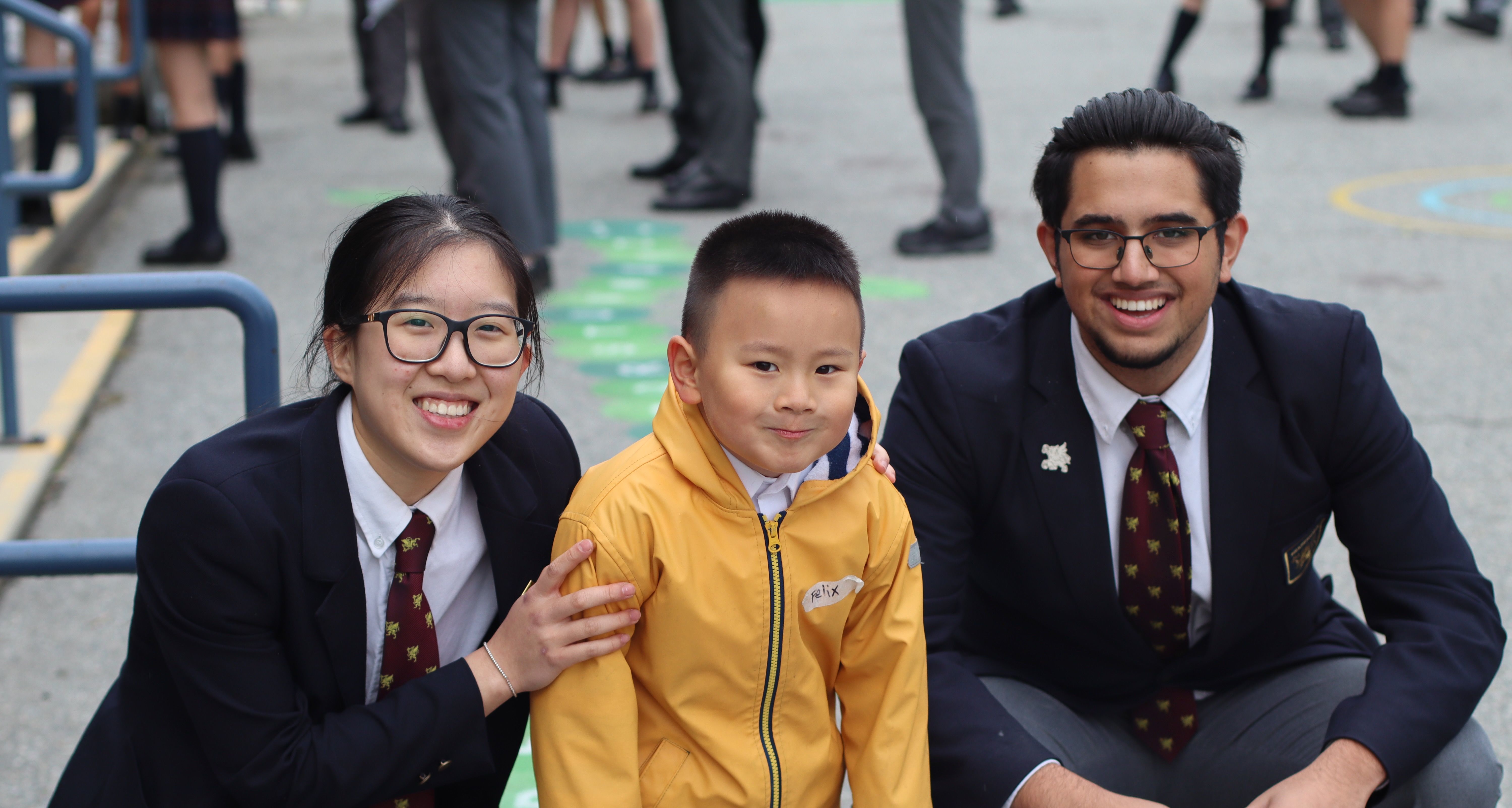 How Meadowridge Does Community | Meadowridge Magazine Article ...