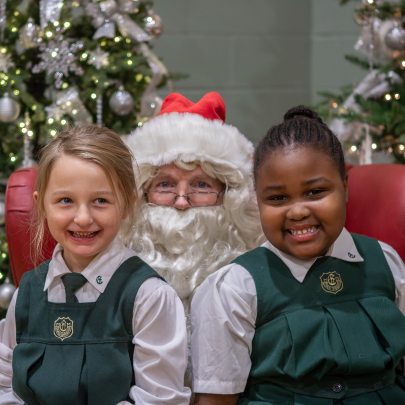 HOLLY TEA AND HOLIDAY MARKETPLACE - PHOTOSTORY | News Article