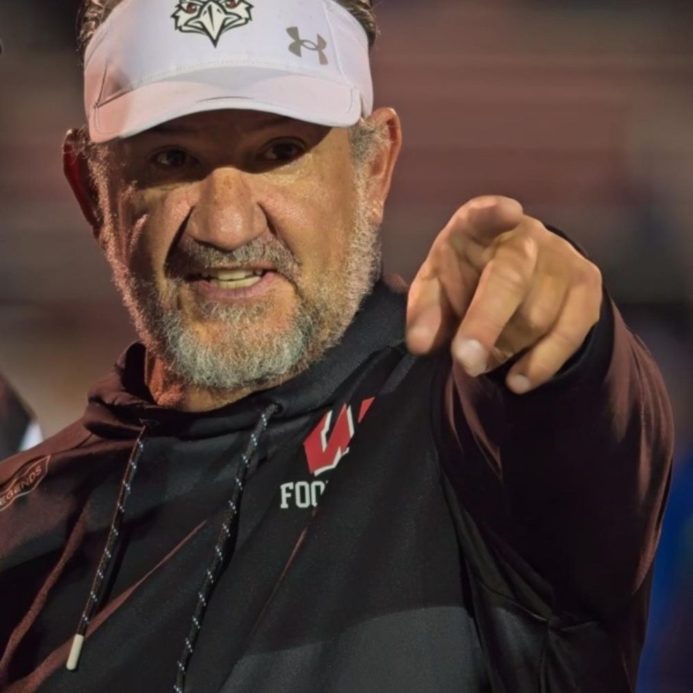 Tom Bolden Wins Prestigious Paul Brown Excellence in Coaching Award ...