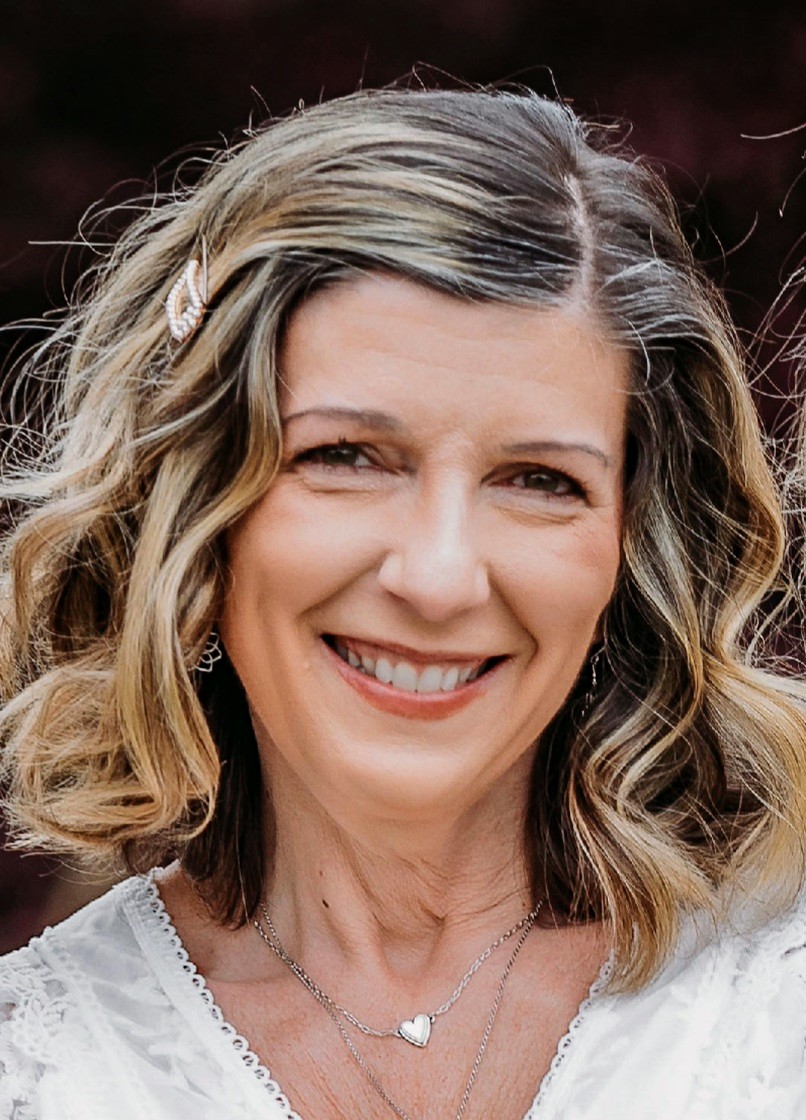 CCSD Teacher Honored as Region's Top Art Educator | Post Detail