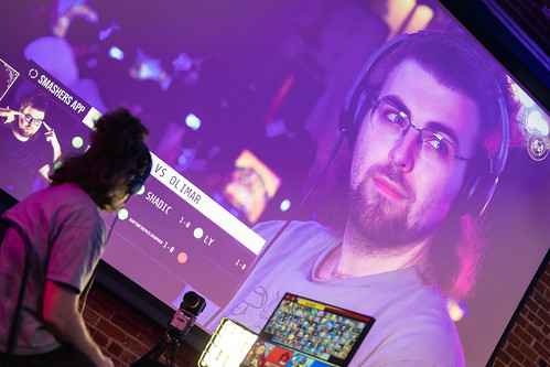 Balancing Esports and Classes at Fisher College | Blog Details