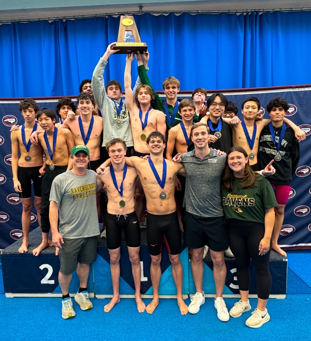 Boys Swimming Wins NCISAA State Championship | News - Ravenscroft Magazine