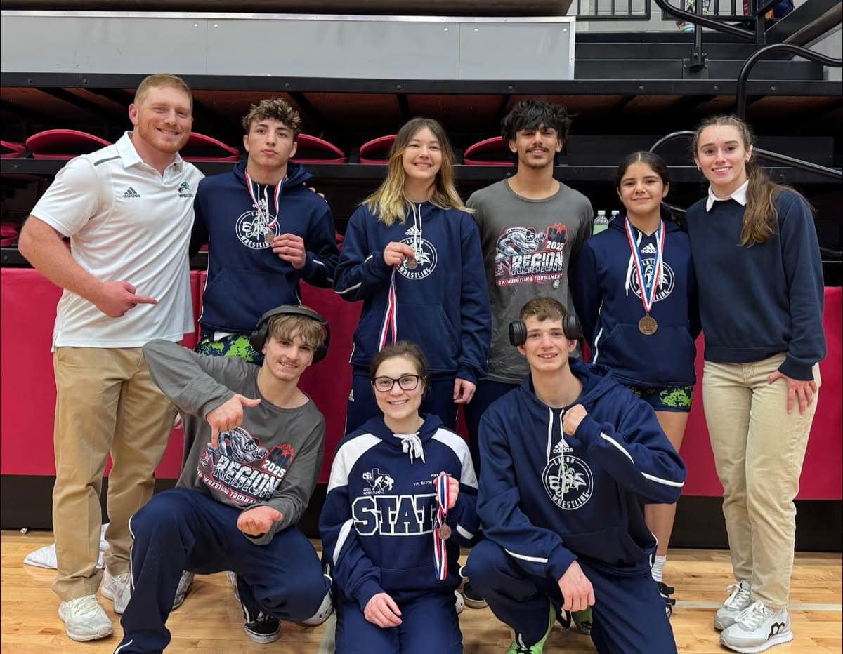 NISD sending 14 wrestlers to UIL State Championships | News Content