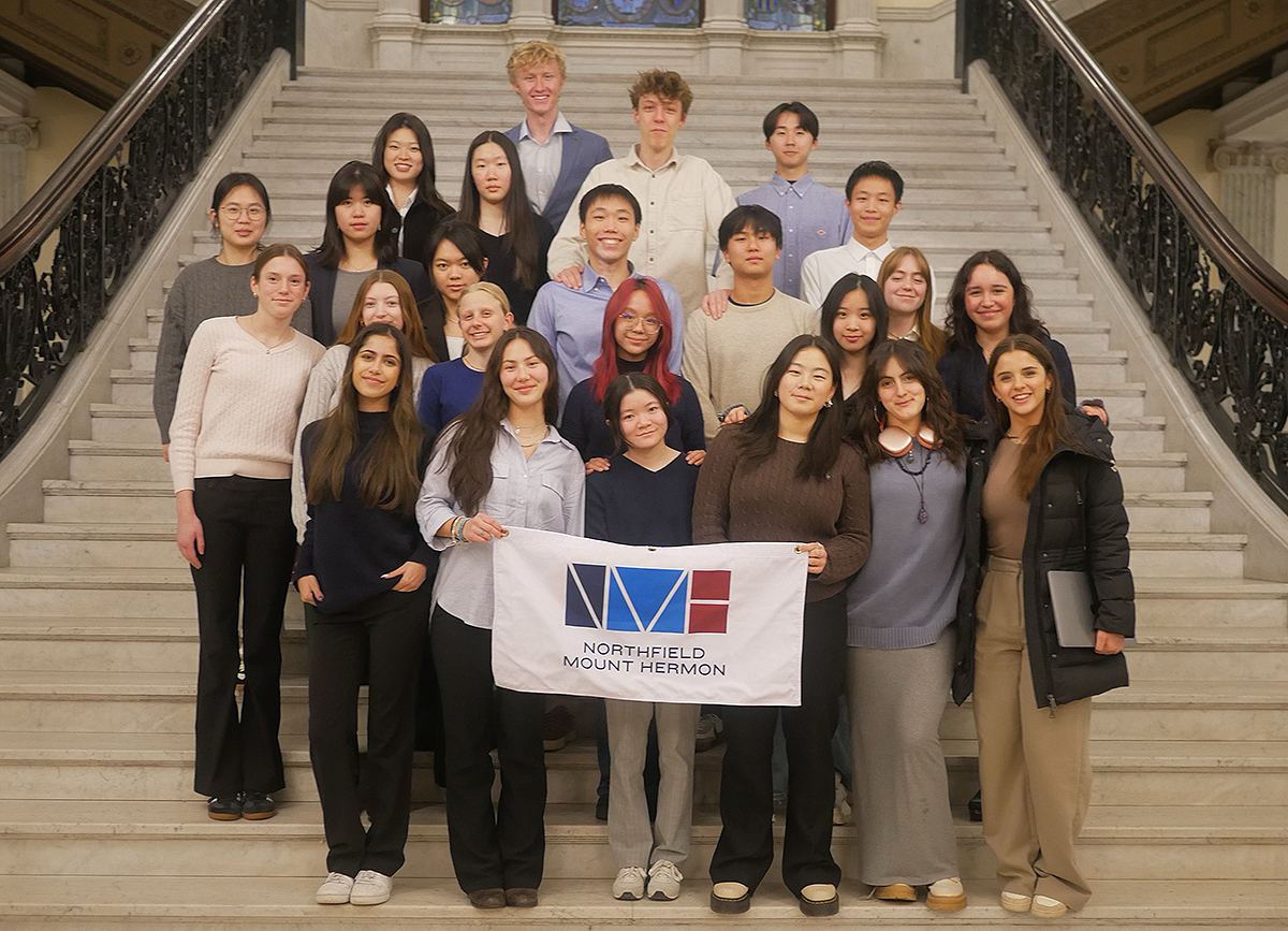 NMH Students Lobby Legislators on Climate | News Story