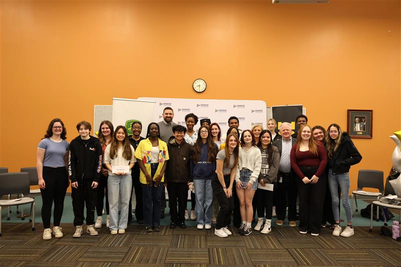 20 Davenport Students Named as Inaugural Recipients in the John Deere ...