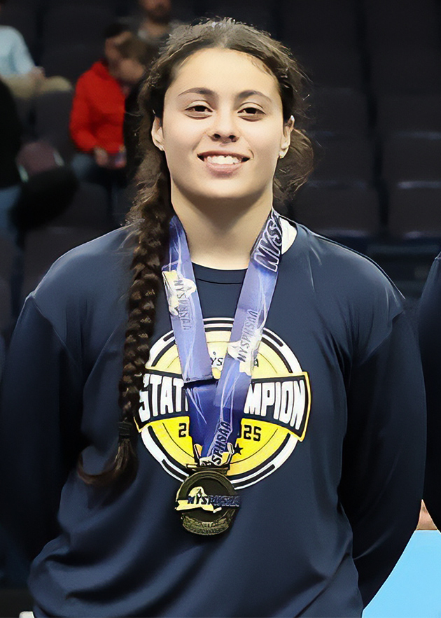 Warwick's Victoria Alvarado wins girls wrestling state championship ...