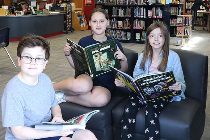 Rockwood Schools Celebrate Reading Weeks, Missouri School Read-In Day ...