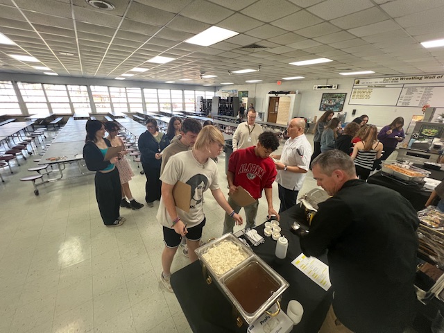 Floyd High School Selected for Exclusive Student Taste Test | News Detail