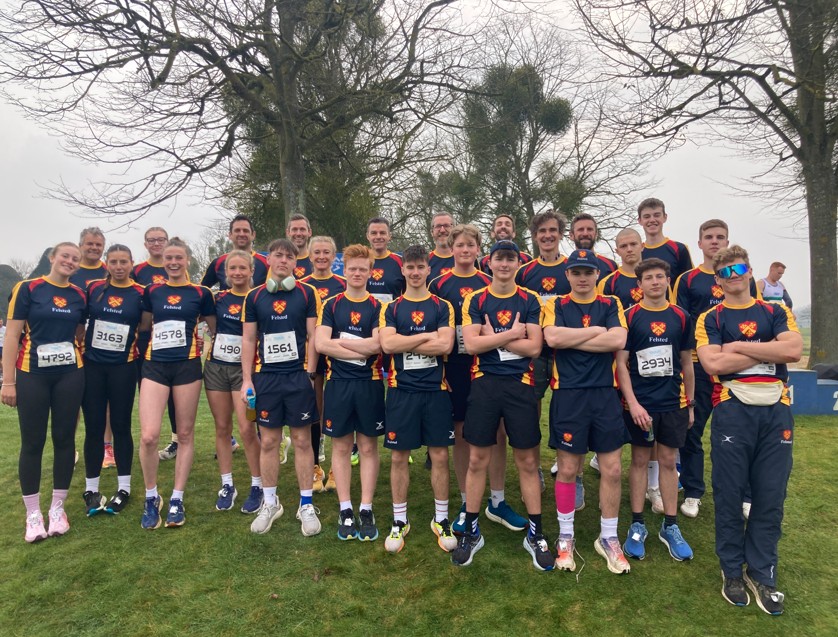 Felsted Runners Raise Over £11k in Hampton Court Half Marathon | Posts Page