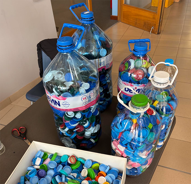 Collecting Bottle Caps for The Future | Posts Detail