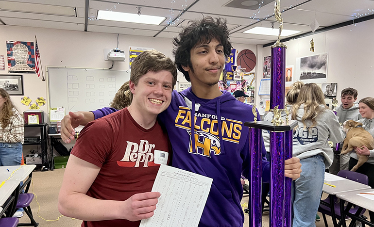Hanford High Duo Named Knowledge Bowl State Champions | News Details