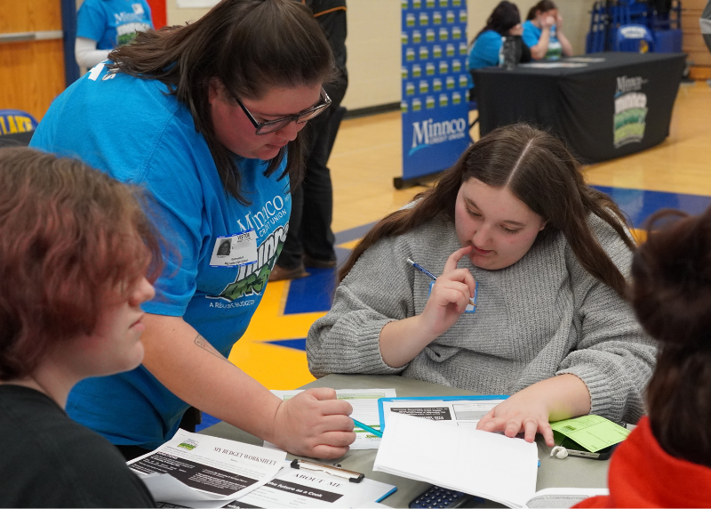 Minnco Brings Money Matters Simulation to BLHS | article