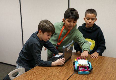 A First in Katy ISD: Sundown Elementary Debuts Robotics Club for ...