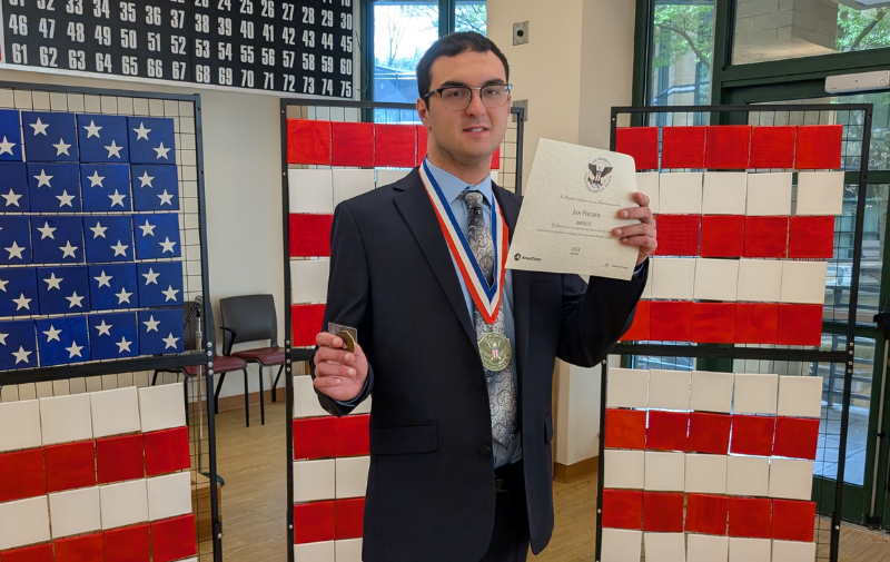 Ian Fischer Earns President's Volunteer Service Award | News Details