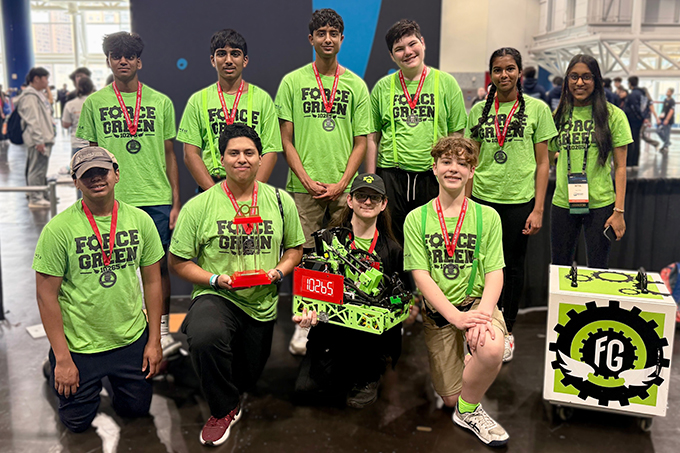 Rockwood Robotics Students Earn Award on a World Stage | Article