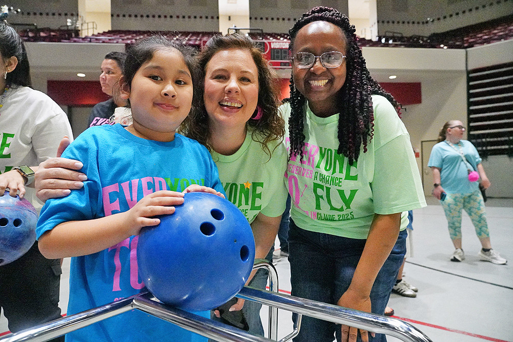 Families Enjoy Choose To Include Event At UMAC | News Details