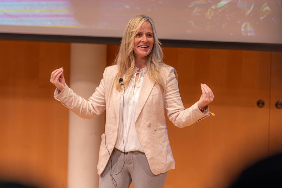 Renee Bumpus: Saving Animal Species and Building Human Community ...