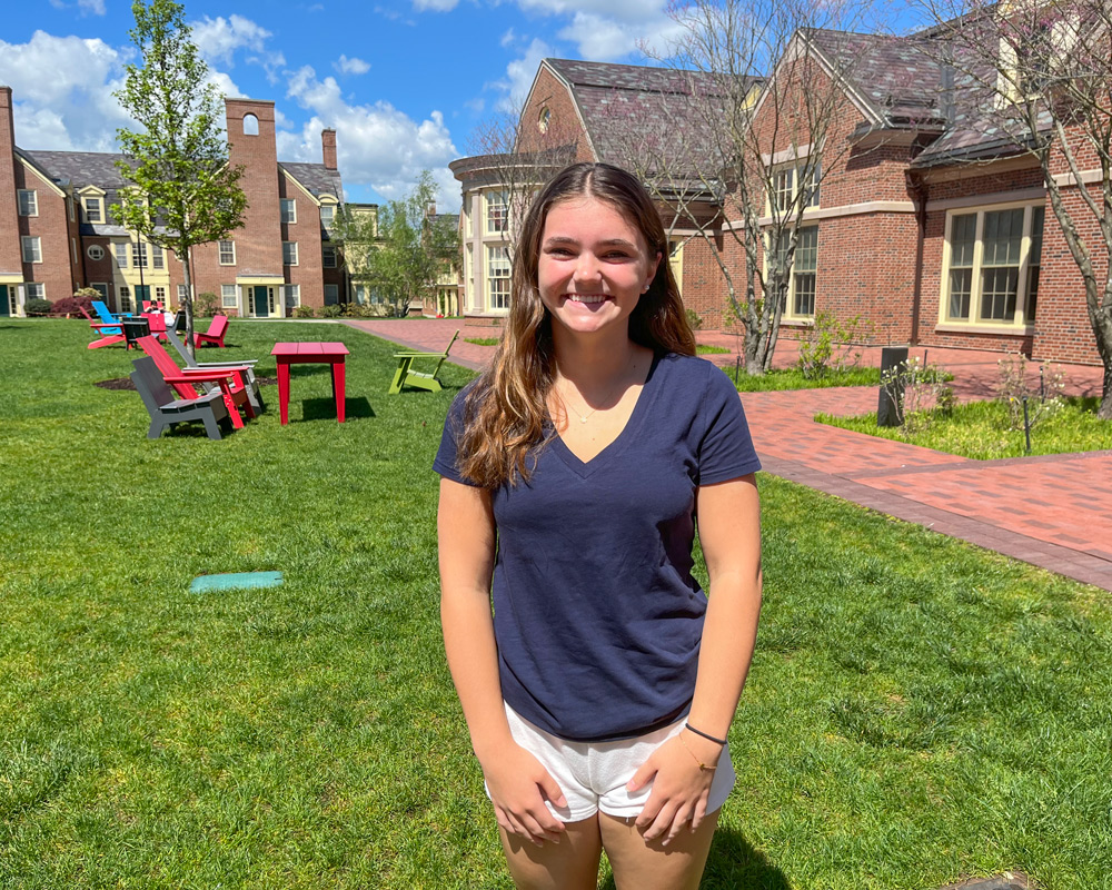 Penelope Struthers | The Loomis Chaffee School