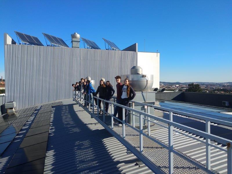 GreenTech Students Explore CAISL’s Solar Energy Systems | Home page Posts