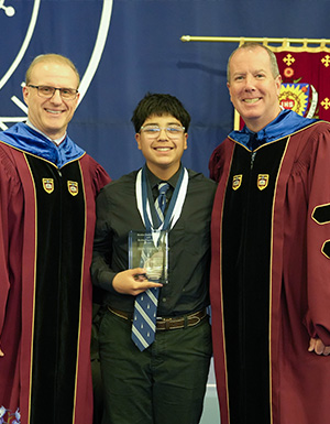 Class of 2028 Recognized at Freshman Awards Convocation | Details