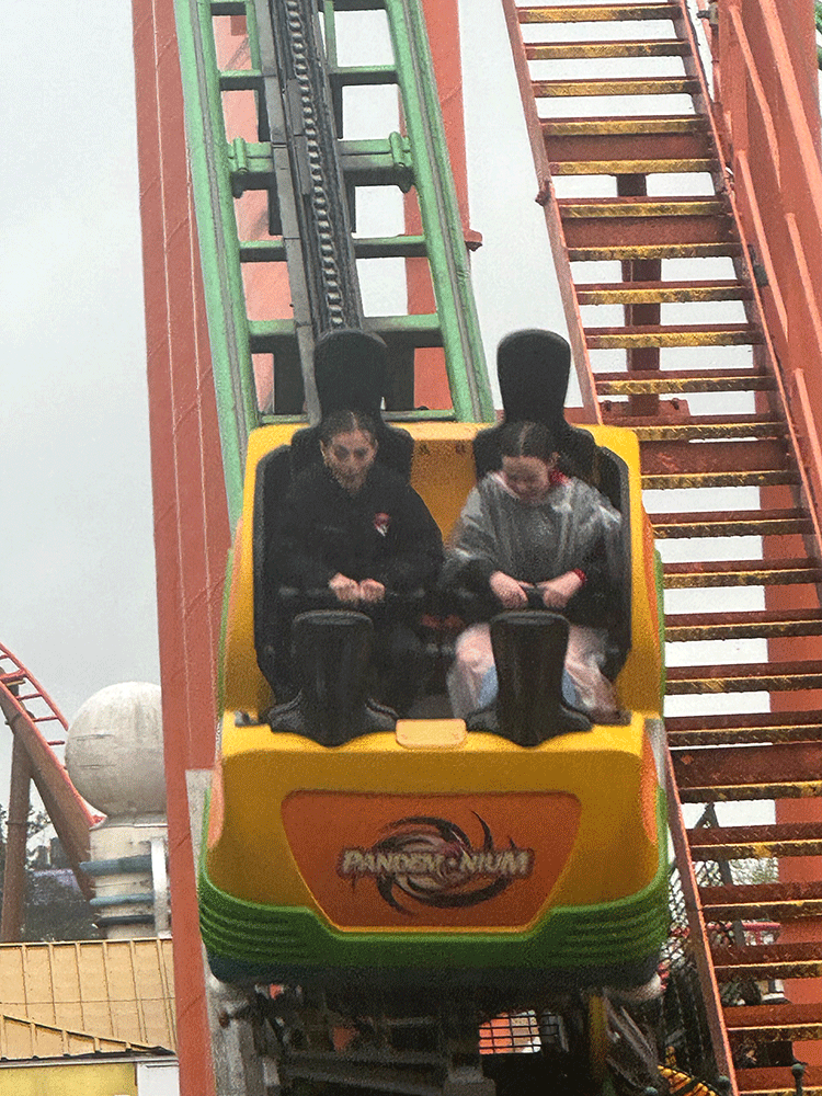 Middle School Students Enjoy a Day of Music and Rollercoasters | Article