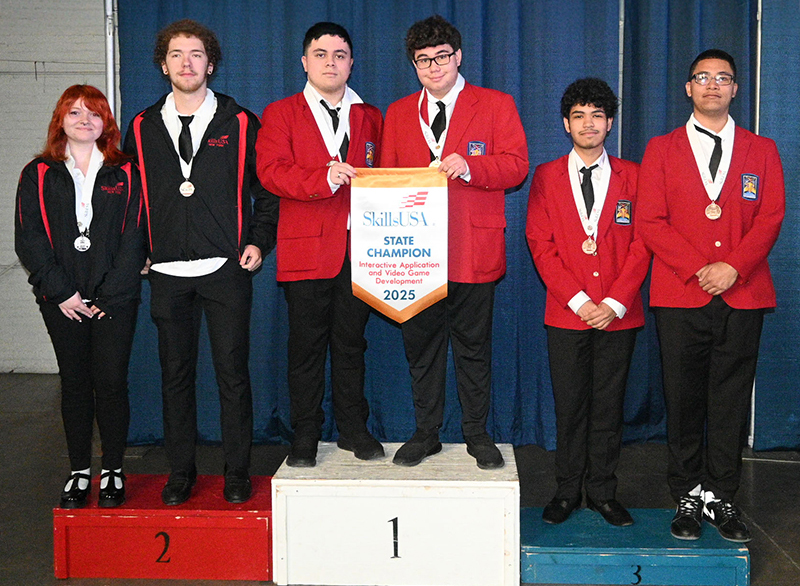 Eighteen students from Barry Tech, GC Tech, and the Long Island High ...