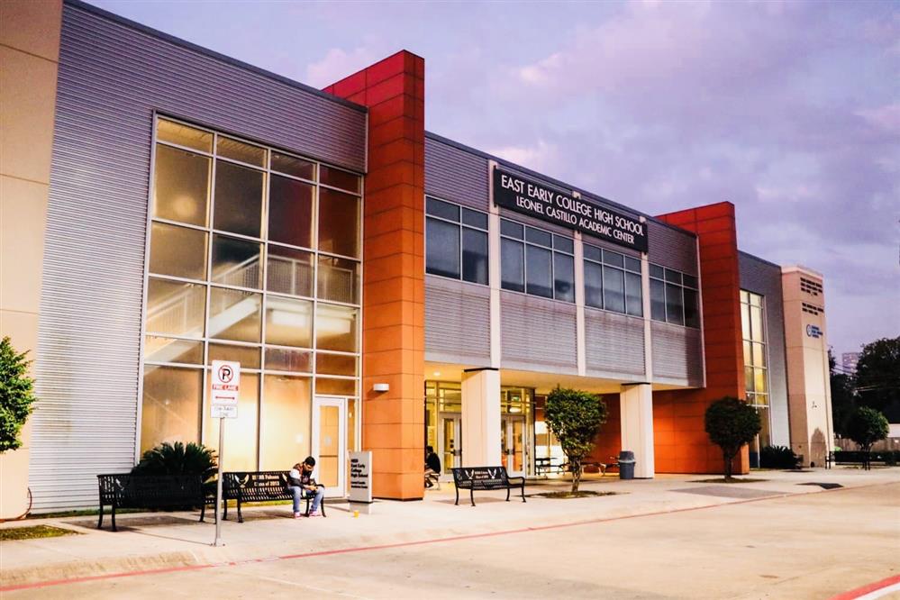 Dress Code 25-26 | Posts Details/Default Board Post Page