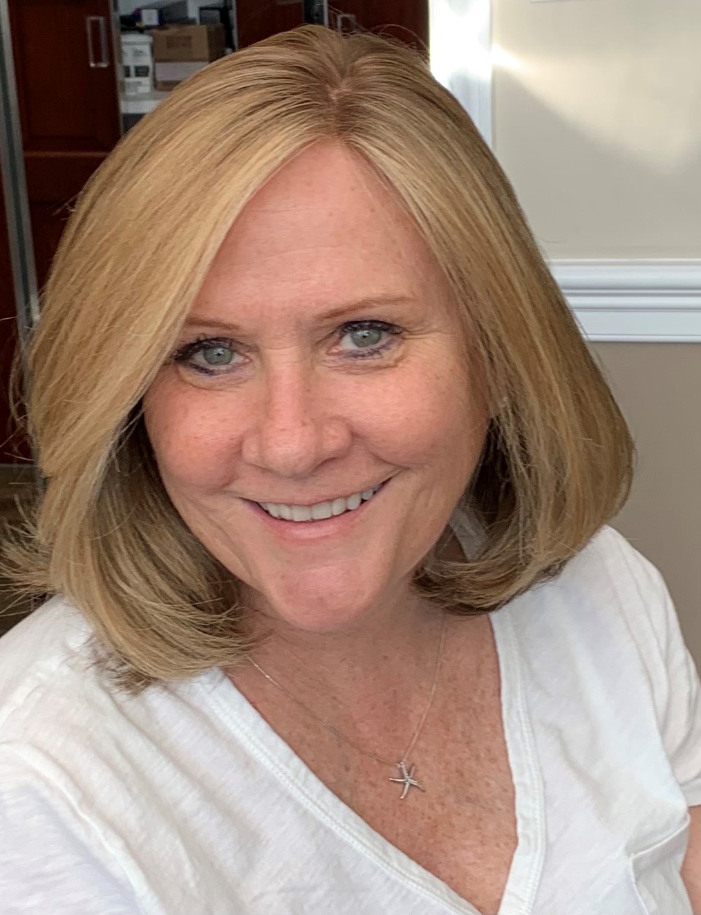 De Luca, Dr. Deborah | Consultant Profile