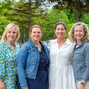 Jen Wagar Receives the Elizabeth Abernathy Hull Award | News