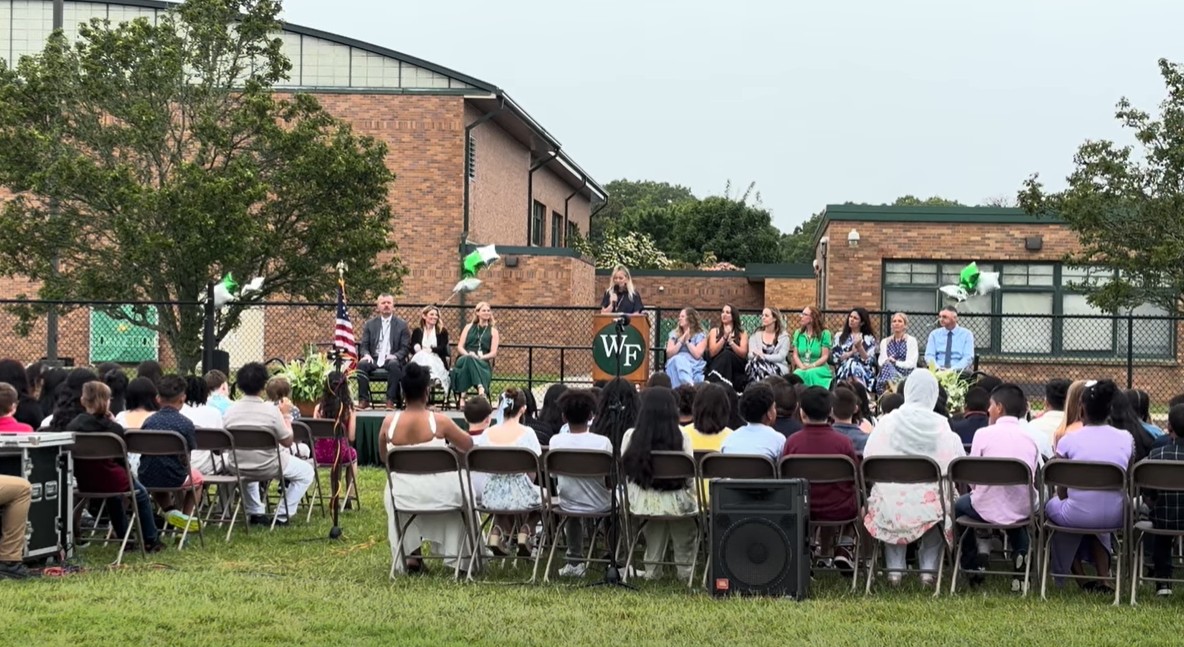Nathaniel Woodhull Elementary School Fifth Grade Moving-Up Ceremony ...